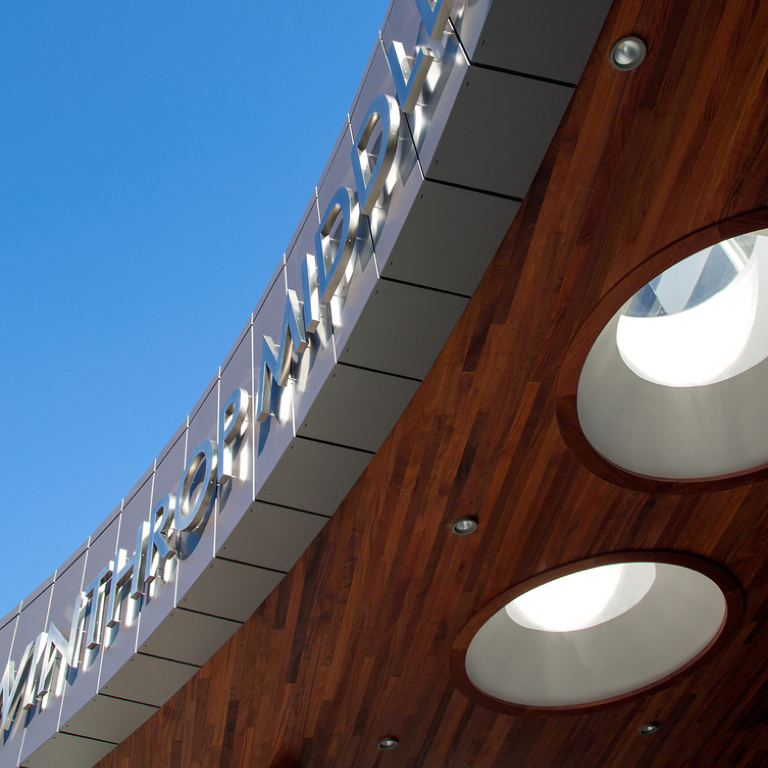 Winthrop Middle High School - HMFH